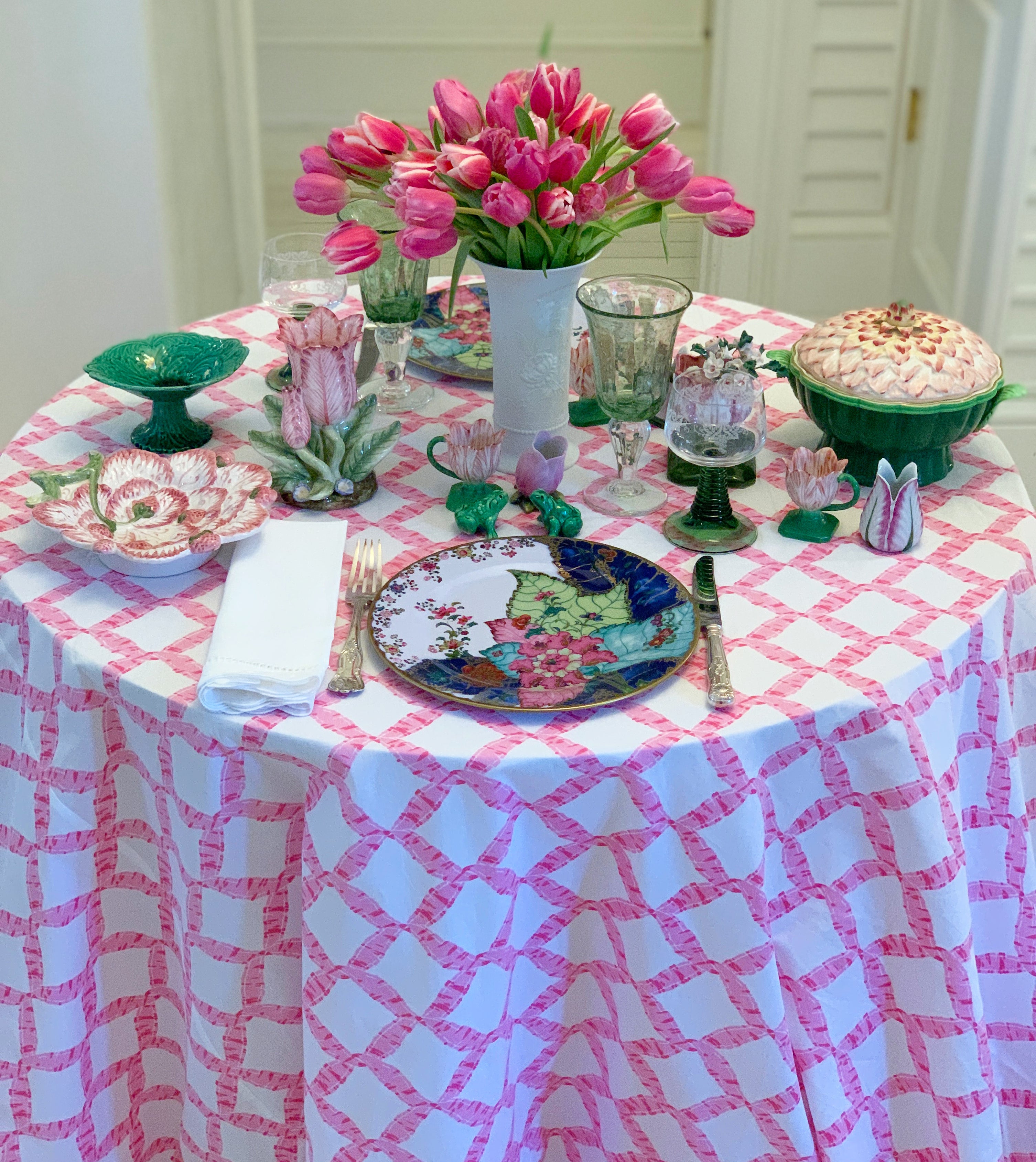 Pink Ribbon Tablecloth — Gatopard